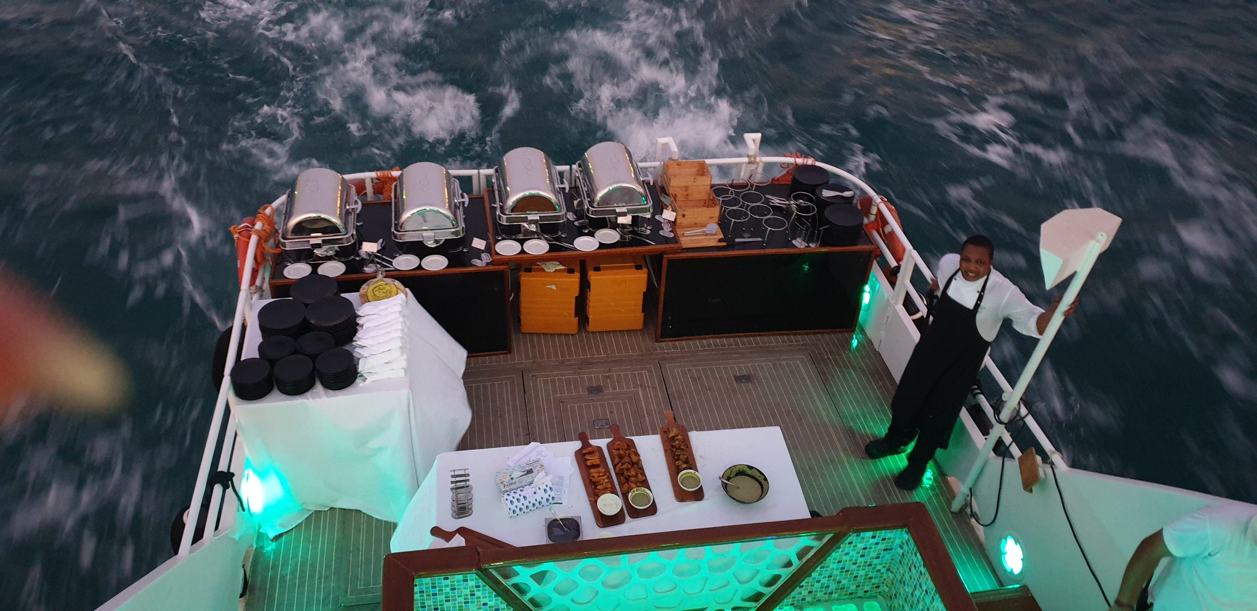 Catering - 1 Amazing Boat and Yacht Catering in Dubai - BoatCharter.ae